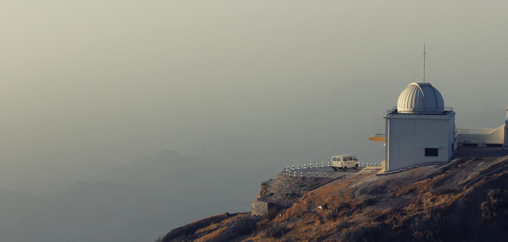 New Mirror Enables Diffraction Limited Visible Imaging For Large Telescopes Electro Optics